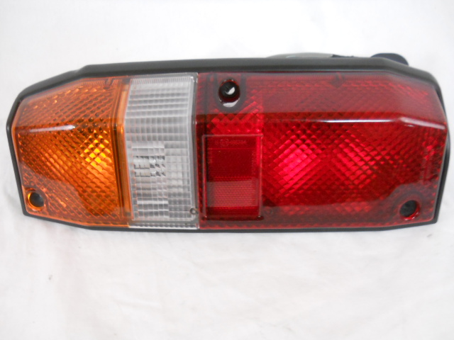 Achterlicht links op carrosserie Landcruiser (J7) ‘85-‘01 Origineel ...